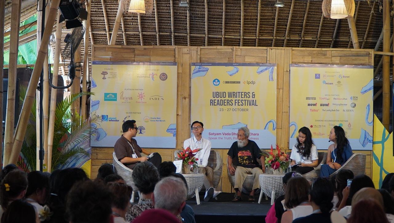 Soesilo Toer, 100 Tahun Pramoedya Ananta Toer, dan Cerita Tak Biasa di ...